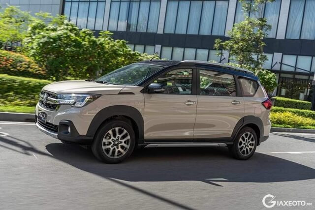 Giá xe Suzuki XL7 Hybrid 2025 sắp về Việt Nam