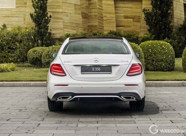 Chi tiết Mercedes E350 AMG 2021 kèm giá bán (03/2021)